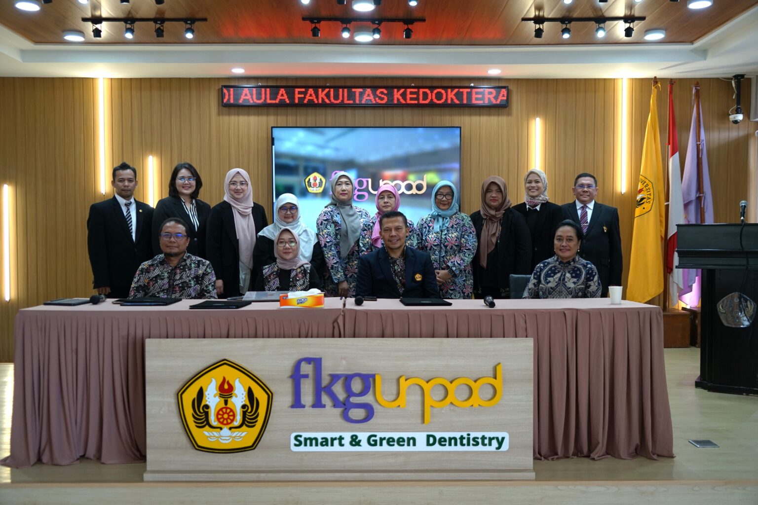 Beranda - Fakultas Kedokteran Gigi - Universitas Padjadjaran