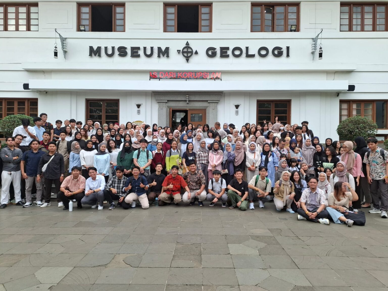 Beranda - Fakultas Kedokteran Gigi - Universitas Padjadjaran